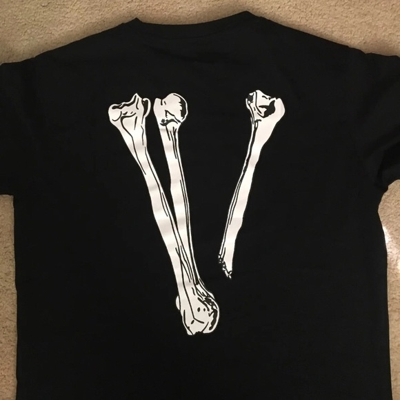 VLONE | Shirts | Vlone Skull Bones T Black Xl Used | Poshmark